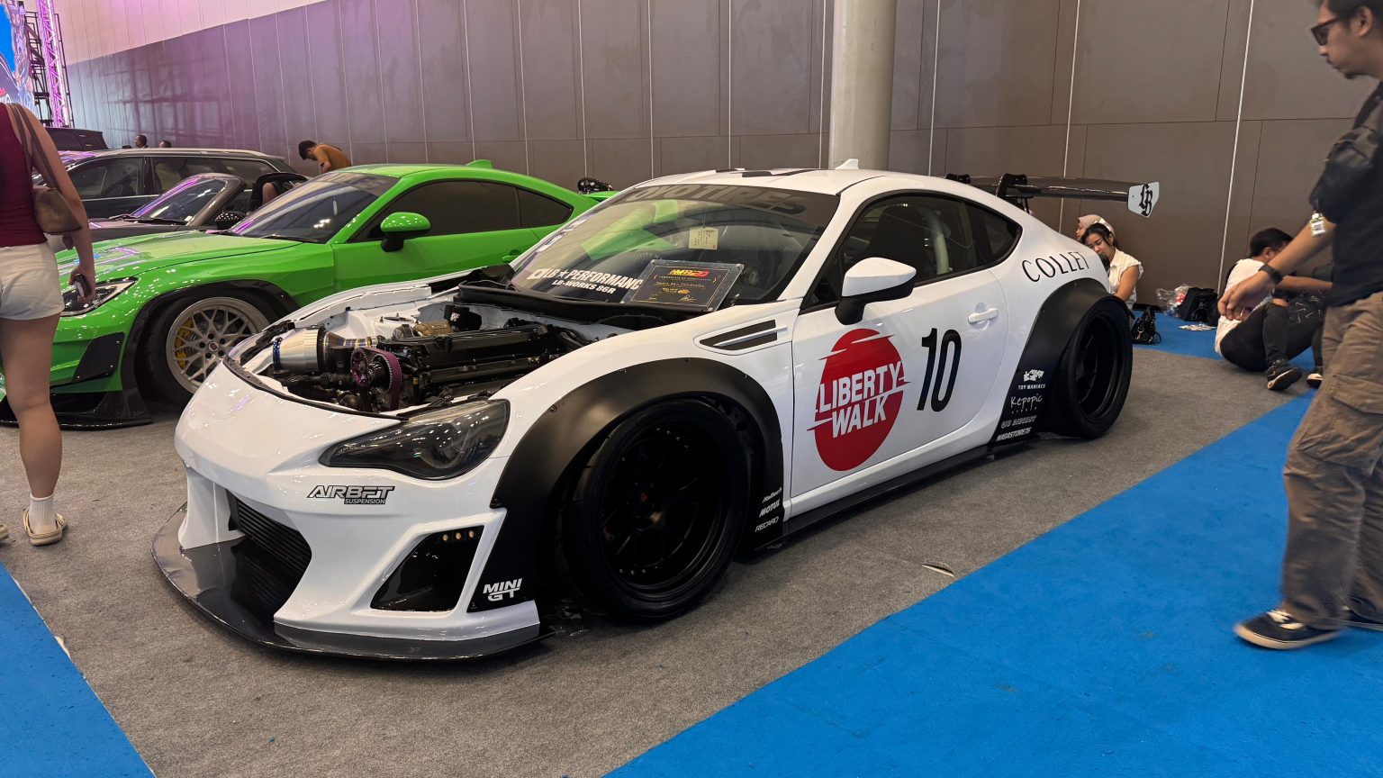 Toyota GT86 Liberty Walk by Rainworks.id Unjuk Gigi di IMX 2025 ...